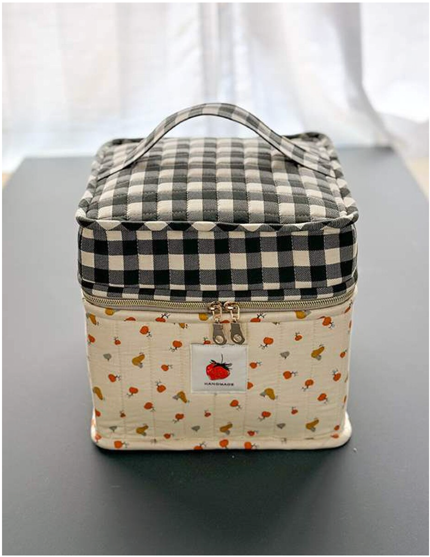 Cutie Cube Bag Pattern – Minki Kim | Sewing Illustration – Farmhouse ...